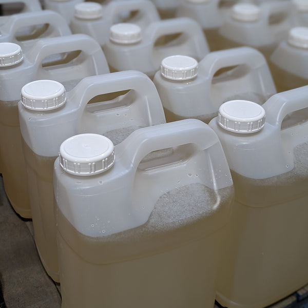 Liquid Sugar - 10L Jug with HiveAlive – Worker and Hive Bee Supply